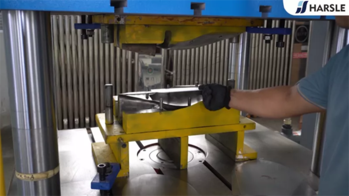 What Are the Best Practices for Hydraulic Press Operation? | HARSLE